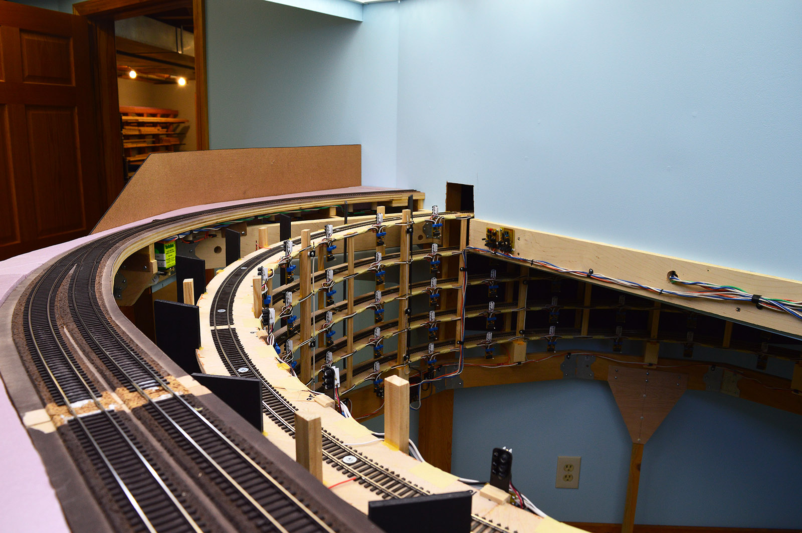 South Helix Installation « LK&O